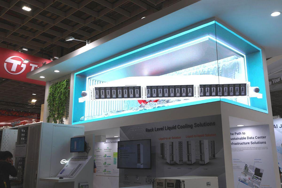 【展場設計】2023 COMPUTEX，歡迎光臨AI狂潮之下、讓人目眩神迷的科技盛宴！｜KingOne Design 王一設計